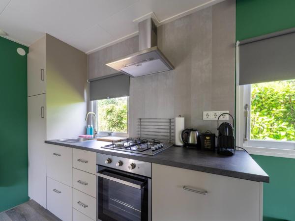 Cozy Chalet In Stegeren With A Terrace, Cleaning Included - Ommen