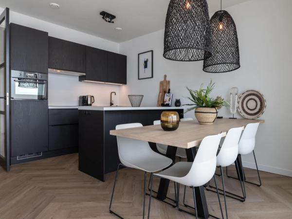 Apartment In Zeeland With Marina And Views, Cleaning Included - Middelburg