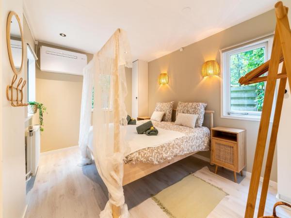 Cozy Holiday Home In Gelderland, Cleaning Included - Zwolle
