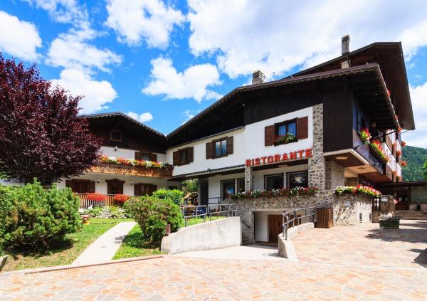 Hotel Edelweiss Con Ristorante Note Di Gusto - Forni di Sopra