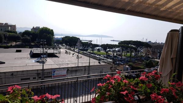 Formiae Hsg - Panoramica Centrale Casa Vacanze 85mq - Formia