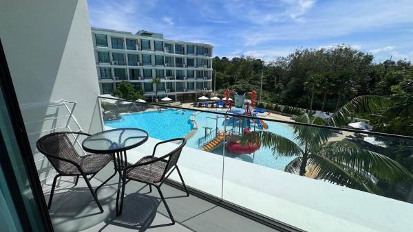La Vita Rawai 1 Bdr Roof Pool - Phuket