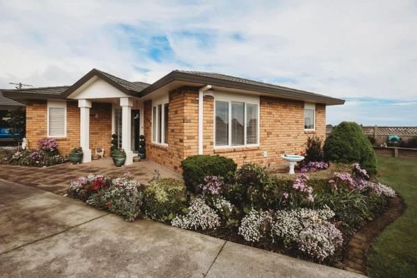 Stay At Saddle Row - 3br Home With Outdoor Patio - Inglewood