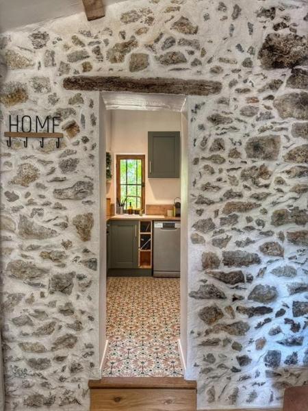 Cosy Maisonnette Dans Les Collines - Cuers