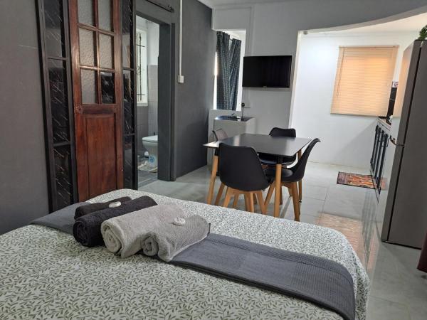 R Garden Studio 2 Moderne Pour Couple Dans Un Cadre Relaxant Et Confortable - Port Louis (Mauritius)