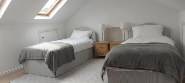 Bright Open Airy Living In Dublin 14 - Dún Laoghaire