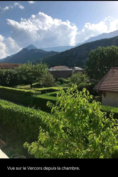 Immense Chambre Chez Claire, Quartier Calme, Cour Privée - Villard-de-Lans