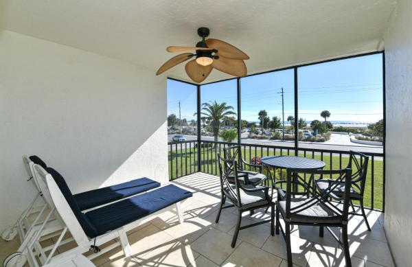 Crescent Royale Condominiums 208 - Siesta Key, FL