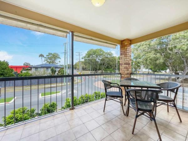 2brm Self Contained Apt - Pumicestone Passage View - Caboolture