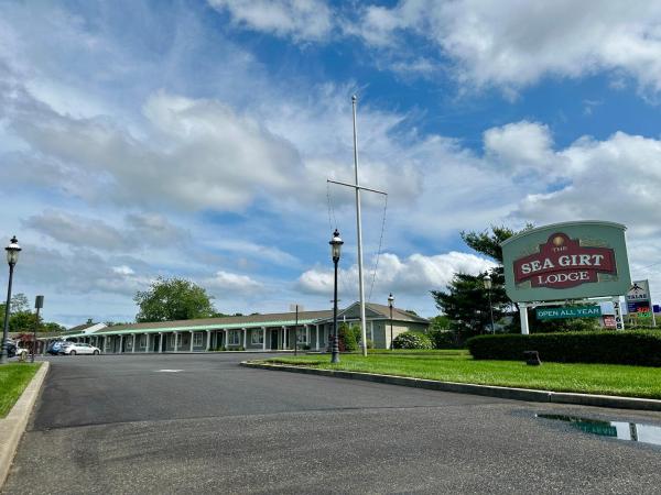 Sea Girt Lodge - Point Pleasant Beach, NJ