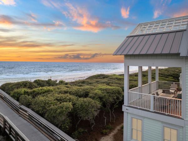 "Sea Dream" Beach Front Luxury Home In Watercolor - 4br 4,5bth Home - Watercolor, FL