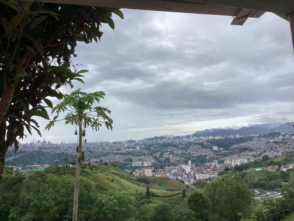 Hostal Las Hamacas Apartaestudio Independiente #3 - Manizales