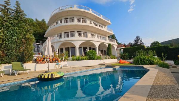 Sunrise Villa - Kranevo