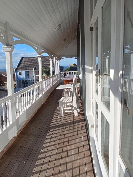 Kardinal Guesthouse On 44 St Phillips Street - Port Elizabeth