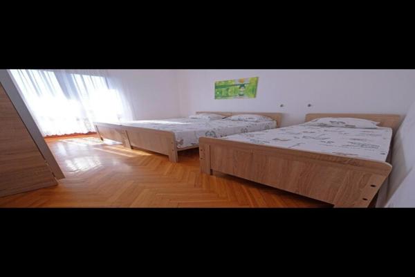 Apartment Stella - Three Bedroom Apartment With Balcony - Peroj