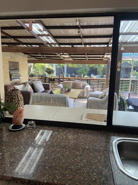 Ogs Backpackers - Umhlanga
