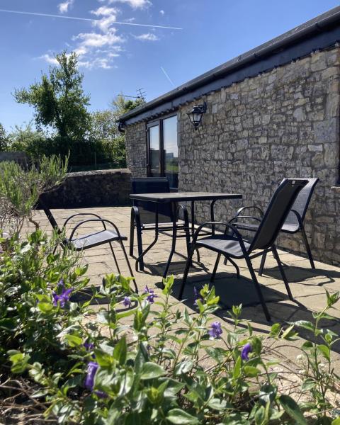 The Old Stable, Llancarfan - Barry