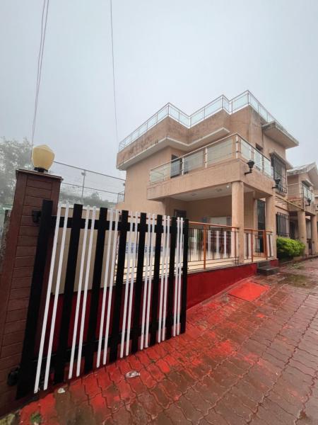 Royal Villa 1 - Lonavala 2bhk Bungalow With Pvt Swimming Pool - Lonavala