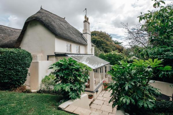 Thatchways - Thurlestone