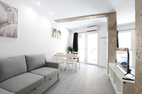Global Properties, Practico Estudio Cerca De La Playa En Puerto De Sagunto - Almenara