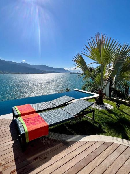 Costeira Recém Construída - Com Vista Incrível Para O Mar! - Ilhabela