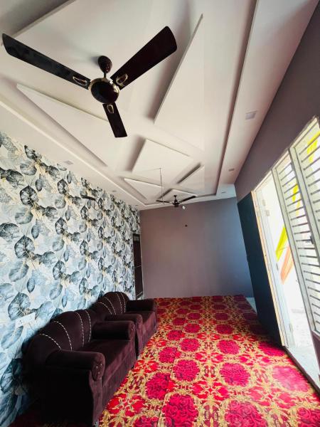 Shree Ji Palace Home Stey And Party Lawn - India