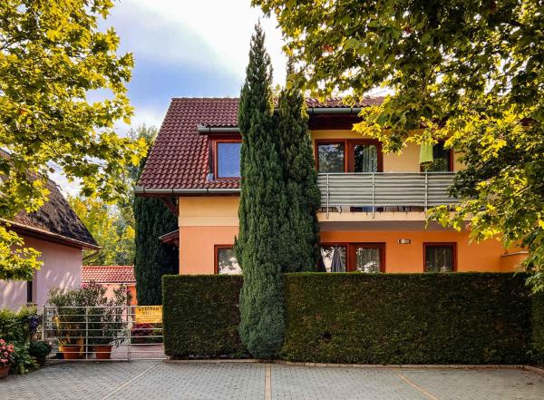 Apartments In Balatonboglar 18174 - Balatonboglár