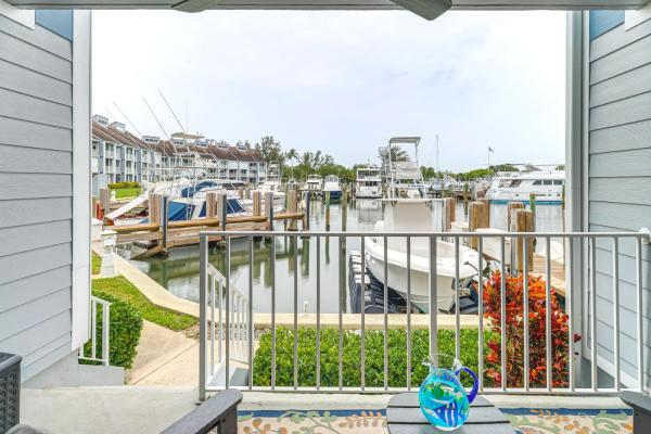 Pool And Beach Access Vero Beach Condo! - Vero Beach, FL
