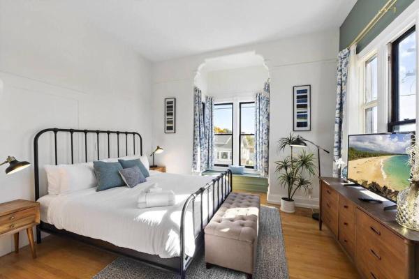 Victorian Gem Close To Petco Park & Gaslamp - Coronado Island, CA
