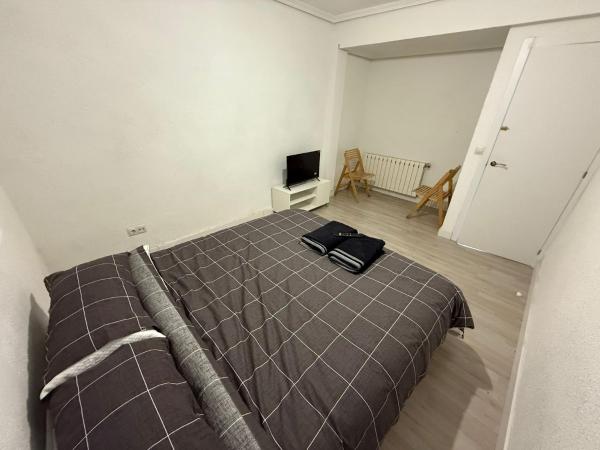 Room Today Madrid Camino Viejo - Madrid