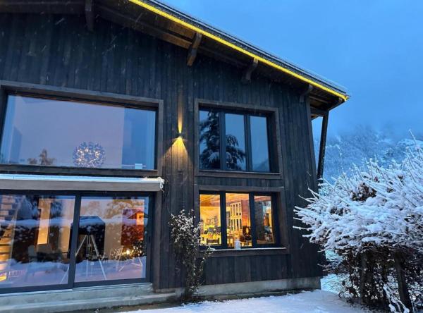 Beau Chalet De Pierre Huit Etoiles - Vallorcine