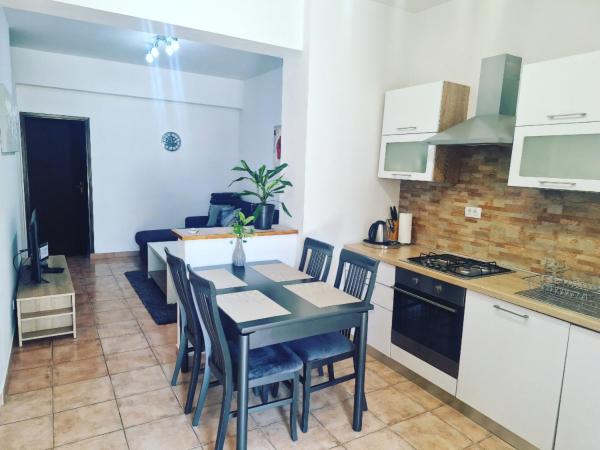 Apartment Nena Near The City Center With Free Parking - Pula