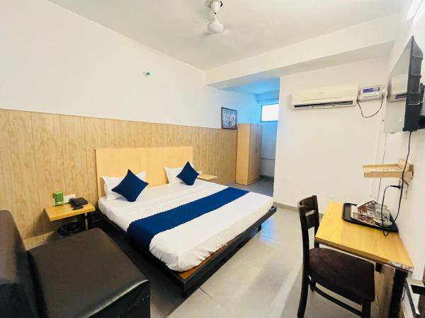 Hotel Granny - Ghaziabad