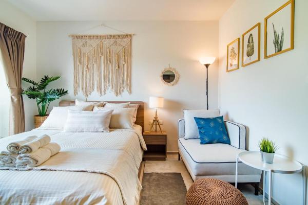 Lacasita Huahin White Room Condo - Hua Hin