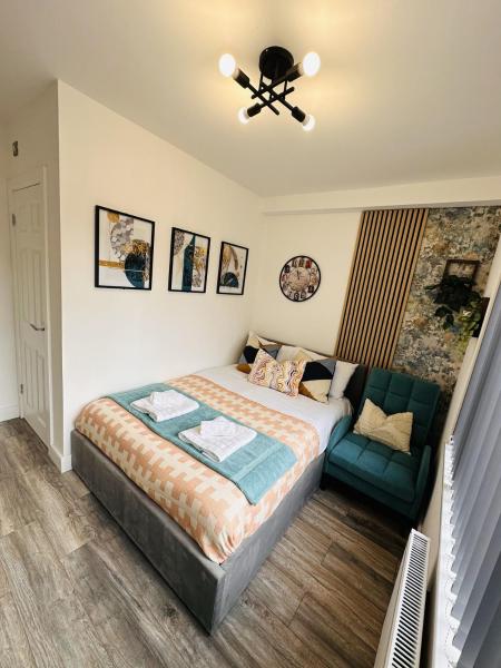 Cosy En-ensuite Private Room With Own Kitchenette In Birmingham - Halesowen R2 - Wolverhampton