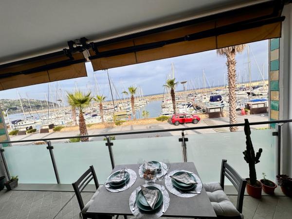 Marina Dei Sogni Bilocale - Fronte Mare Con Parcheggio Gratuito E Aria Condizionata - San Lorenzo al Mare