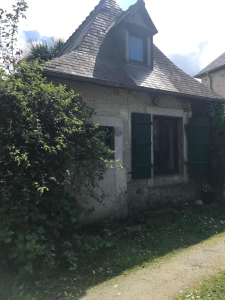 Gîte Dans Un Petit Village Pyrénéen - Adé