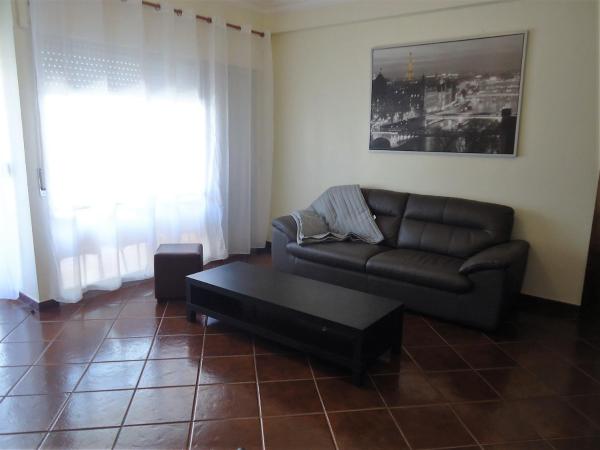 Apartamento Aires-férias Em Peniche - Peniche