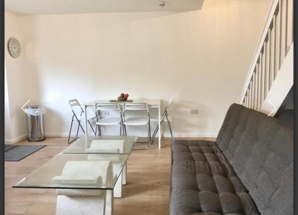 Living Stone 1 Room - East Sussex
