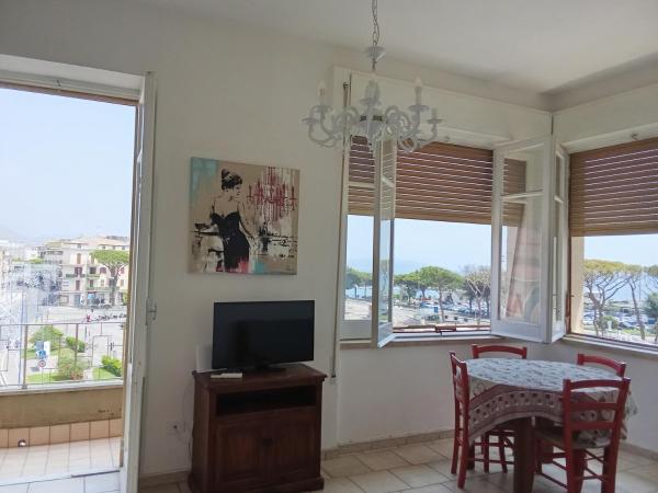 Holiday House Maurizio - Scauri