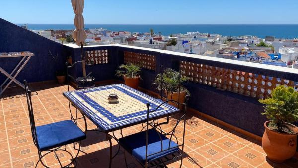 Apartment With 180 Seaview - Asilah