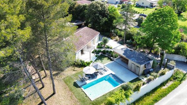 Villa Tout éQuipée - Piscine & Pool House - Clim - Uzès