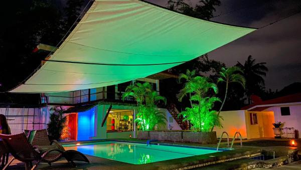 Parrot Resort Moalboal - Moalboal