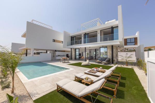 Protaras Aqua Pearl Villa 3 - Protaras
