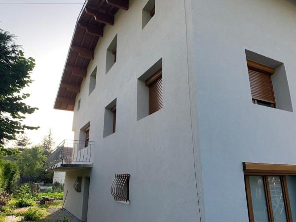 Appartement 4 Pièces Dans Une Maison Au Calme - Bonneville