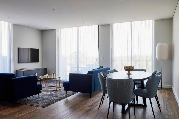 Astina Suites, Penrith - Blue Mountains