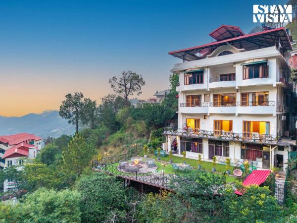 Stayvista At Dream Haus With Lawn, Jacuzzi, Wifi - Kasauli