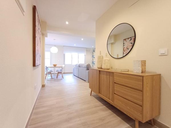 Sf - Luminoso, Amplio Y Recién Reformado En El Casco Histórico - Ourense