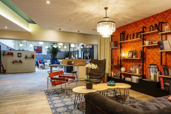 The Originals Boutique, Hôtel Le Londres, Saumur - Montreuil-Bellay