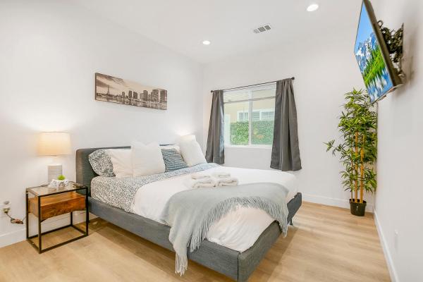 We12-little Saigon Modern Home 3beds-2baths - Cypress, CA
